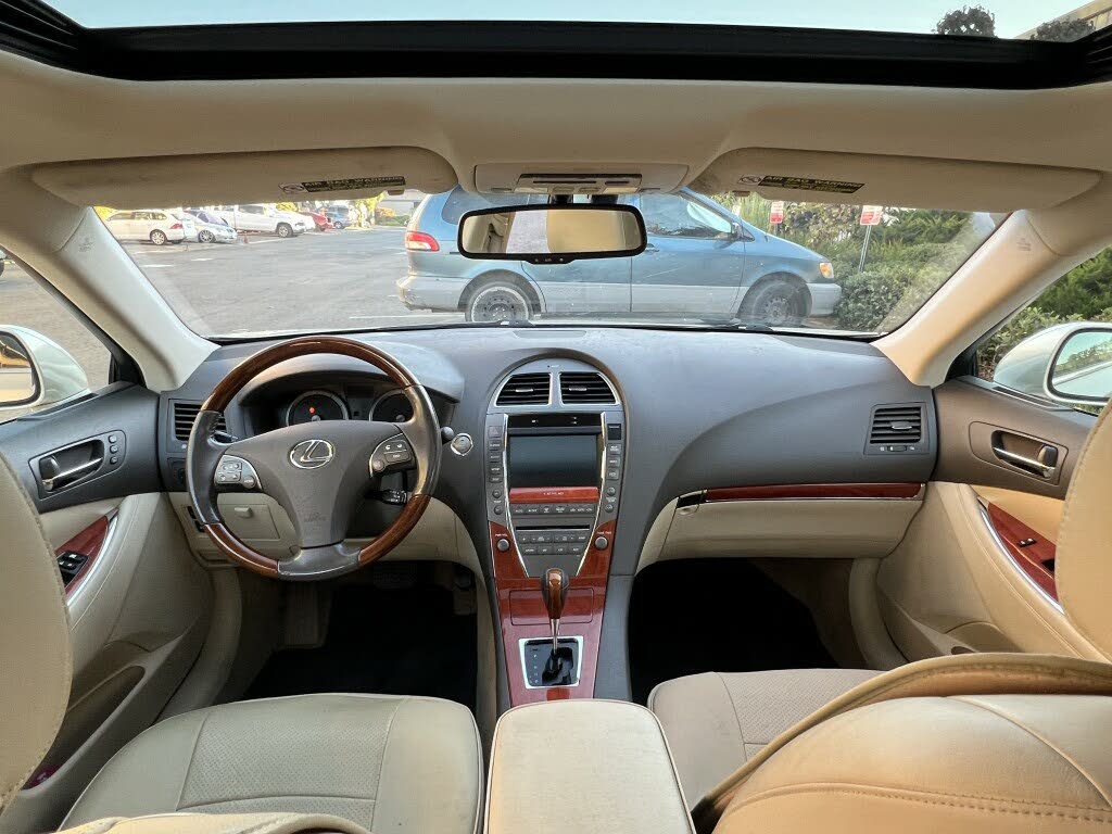 2011 Lexus ES 350 – Opportunity Auto